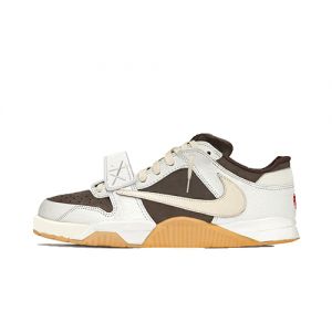 Cop Fake Travis Scott x Jordan Cut The Check SP "Black"